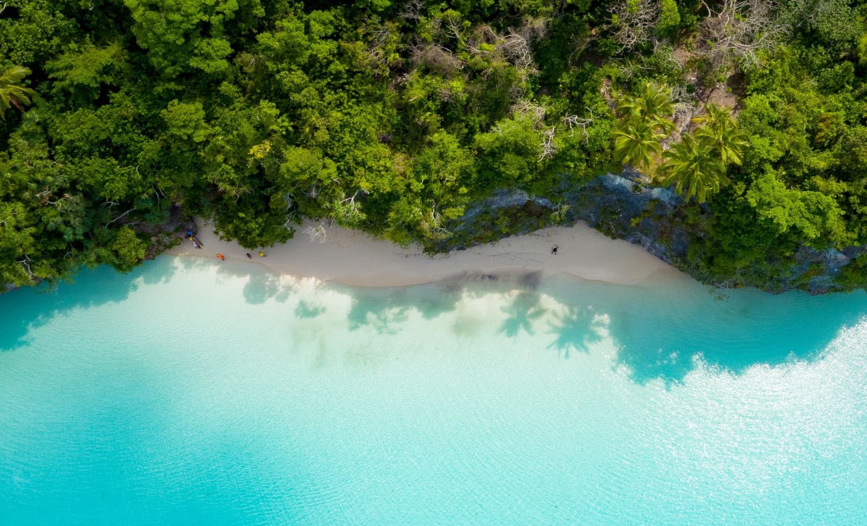 Visit Lifou Island in New Caledonia - Aircalin